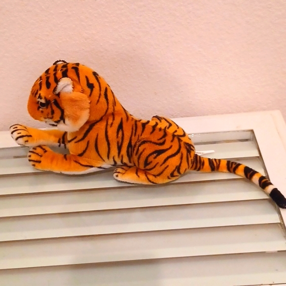 Toys | Tiger Tale Arrow The Tiger Plush | Poshmark